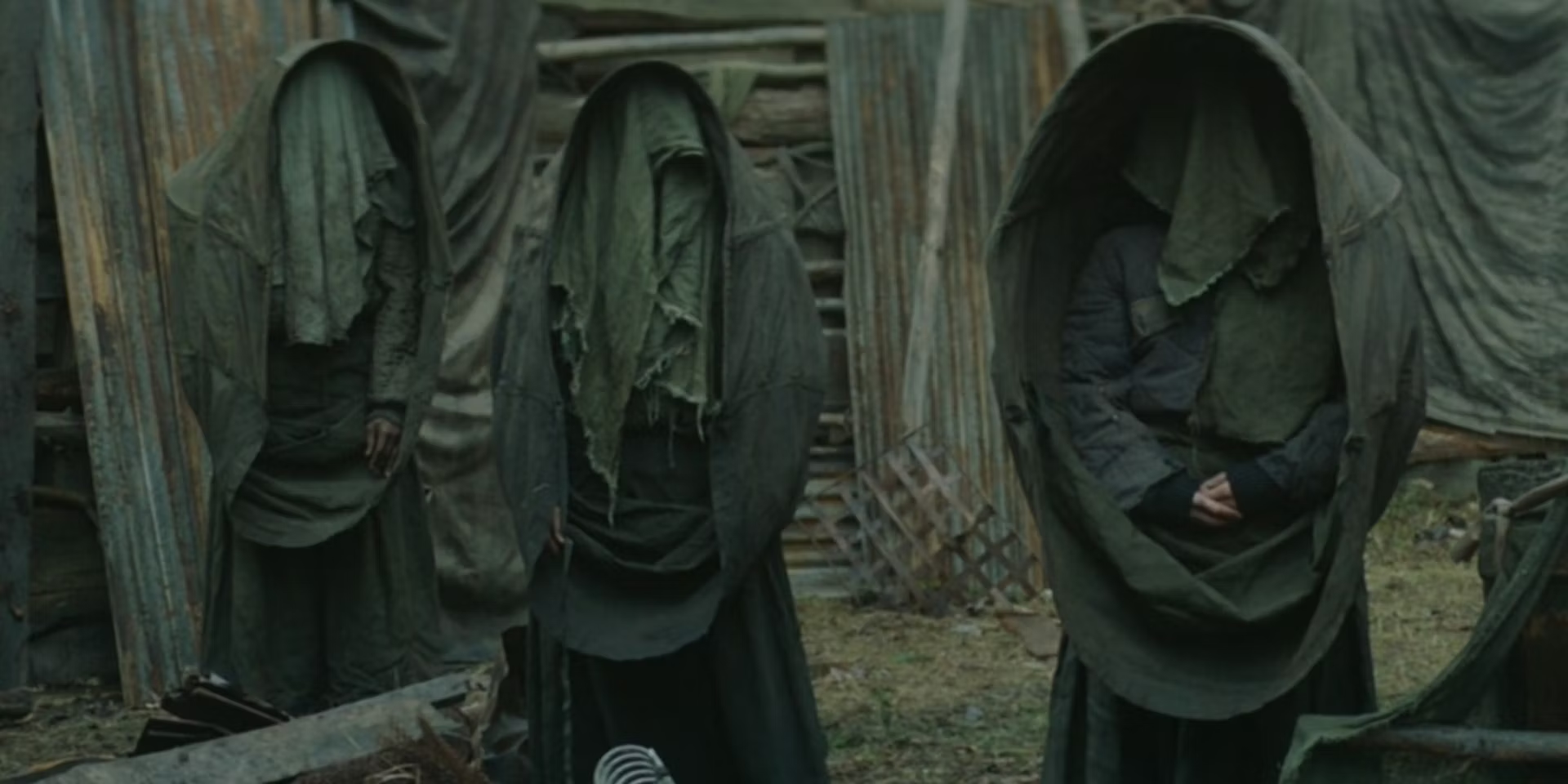 Vesper (2022): A Reflection – Creeping for Scale Models